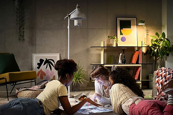 Samsung The Freestyle Socket Adaptor – Ayreborn Audio/Video